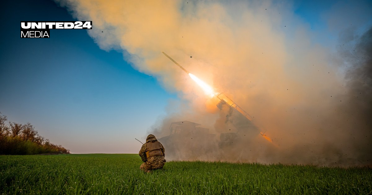 Ukraine Advances on Two Fronts as Russia Throws Rear Units Into ...