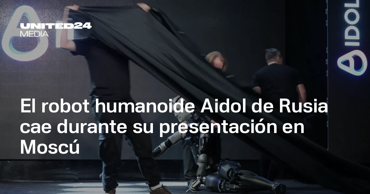 El robot humanoide Aidol de Rusia cae durante su presentación en Moscú ...