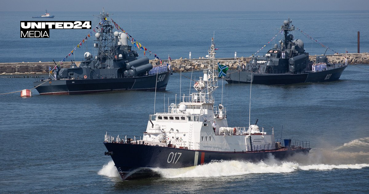 Ukrainian Drone Operators Hunt Down Russian FSB Patrol Ship in the Sea ...