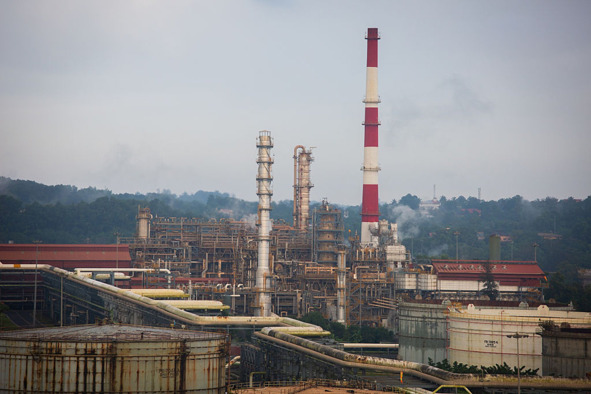 India’s State Refiner Halts Russian Crude Imports, Eyes Venezuelan Oil ...