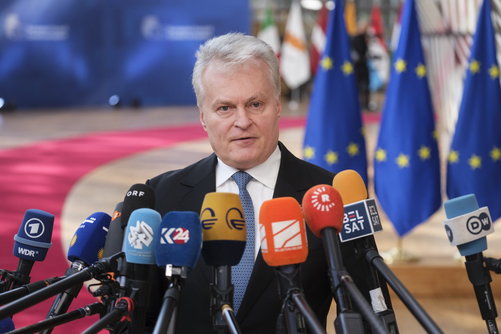 Lithuania Ready to Send Troops to Ukraine in Potential Peacekeeping ...