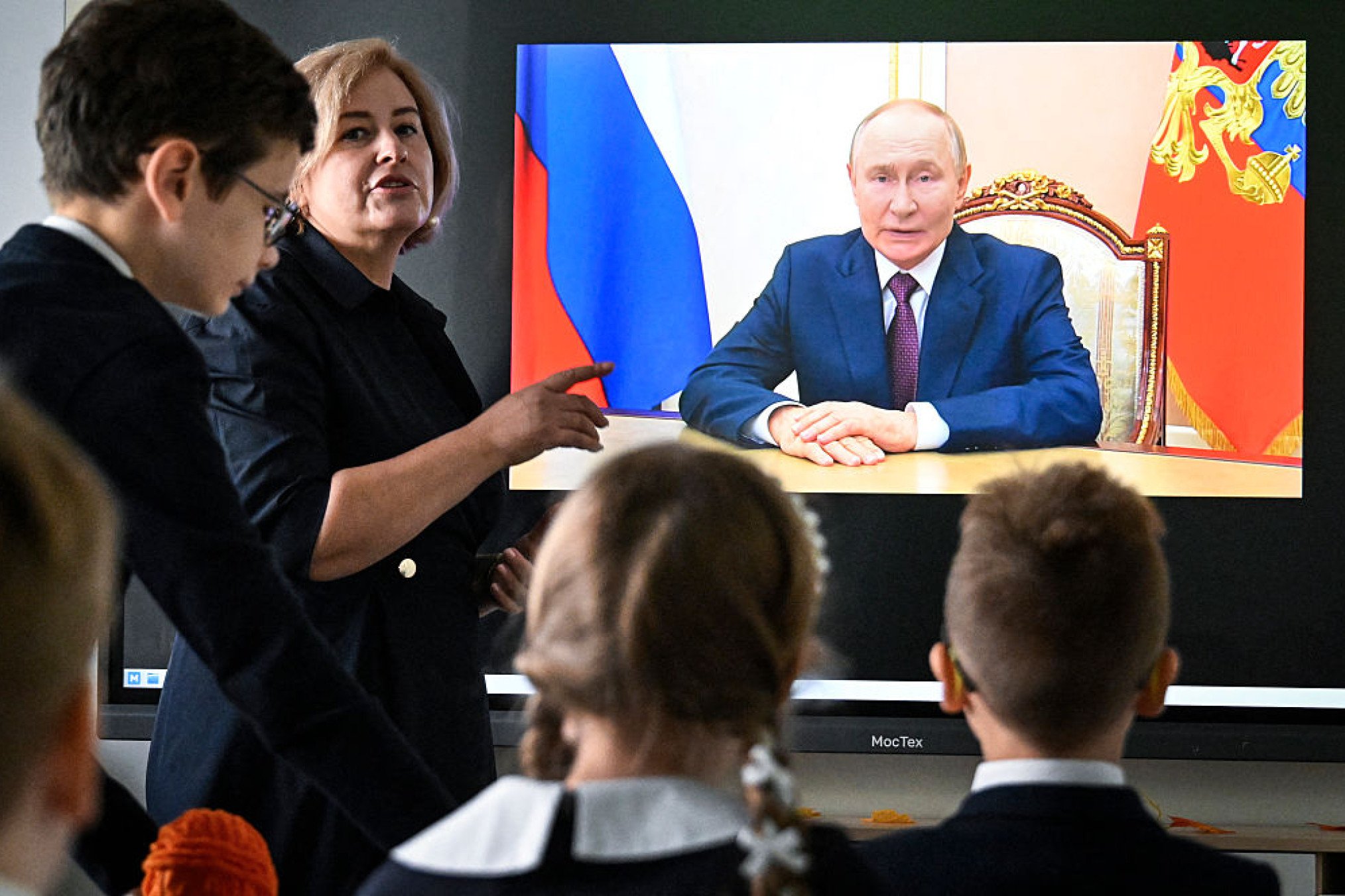 Russian Schools Warn Students of Life in Prison for Treason and the ...