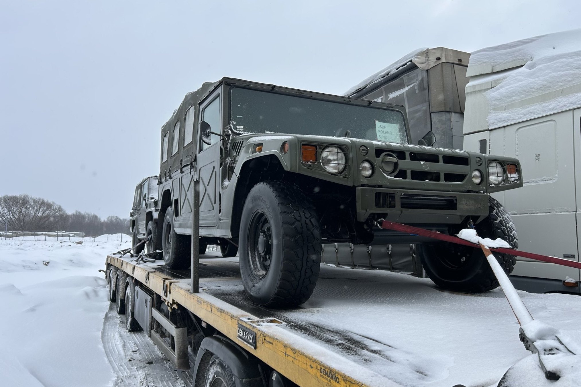 Ukraine Receives Humvee-Style Toyota Vehicles From Japan in New ...