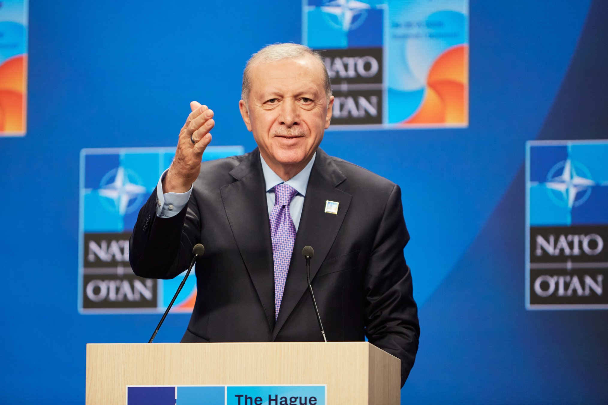 Erdoğan Seeks Trump-Putin Summit in Istanbul Amid Renewed Ukraine Peace ...