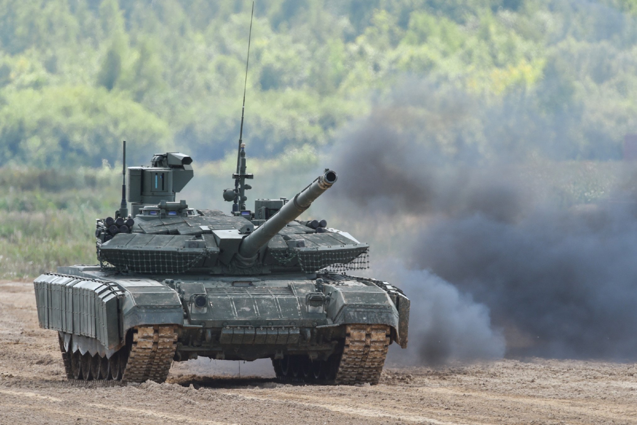 Ukrainian FPV Drones Wipe Out Russia’s Most Advanced T-90M Tank, Video ...