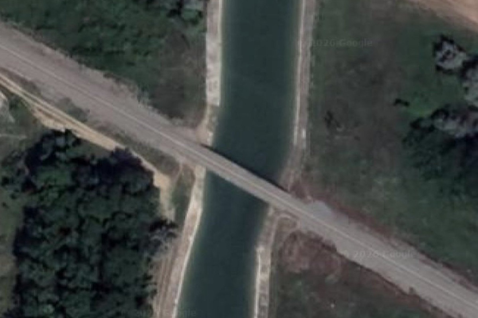 Russian Logistics Hit as Ukraine Destroys Strategic Railway Bridge Over ...