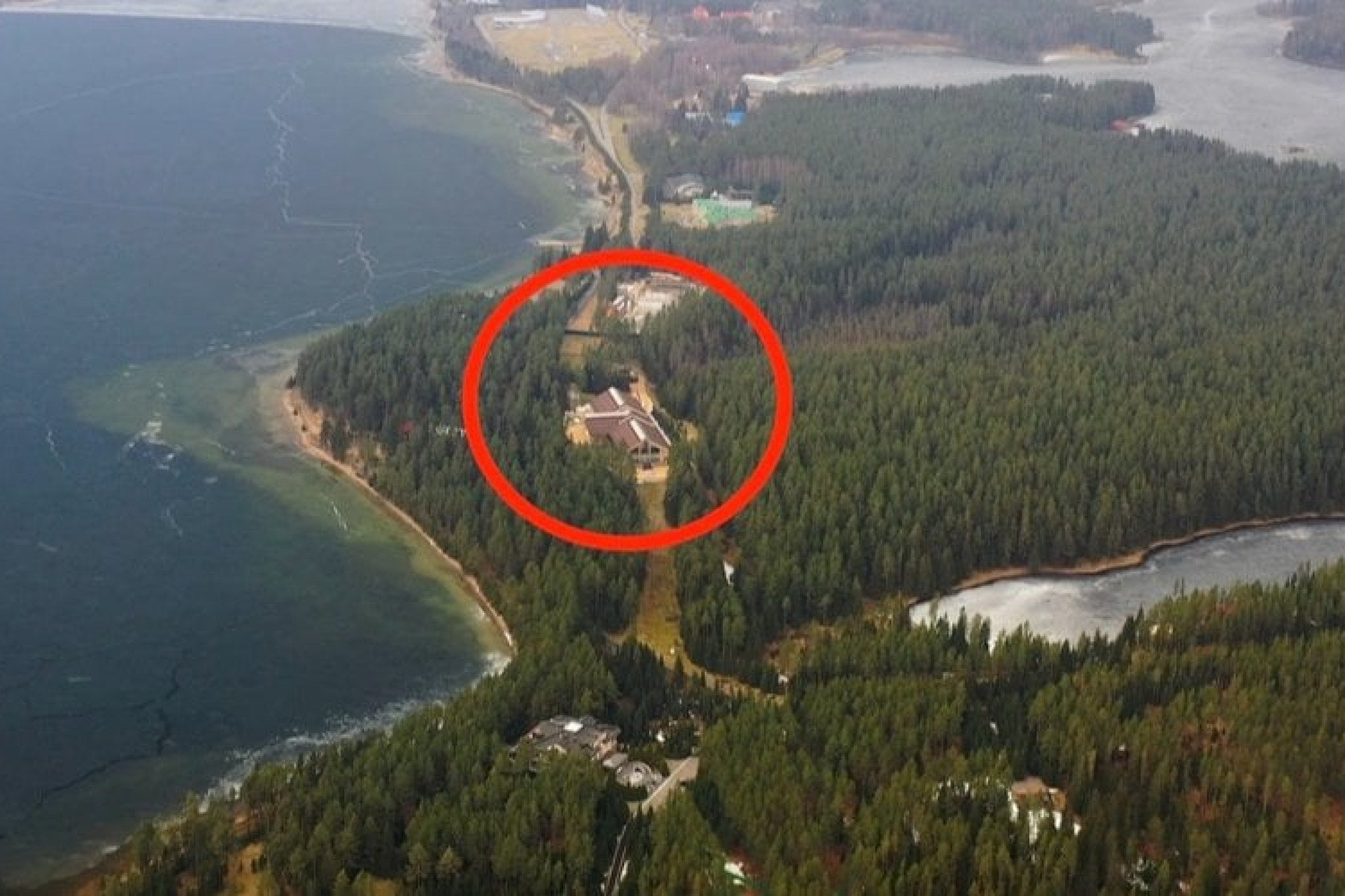 Putin’s Valdai Retreat Turns Fortress With Dozens of Pantsir-S1 Units ...
