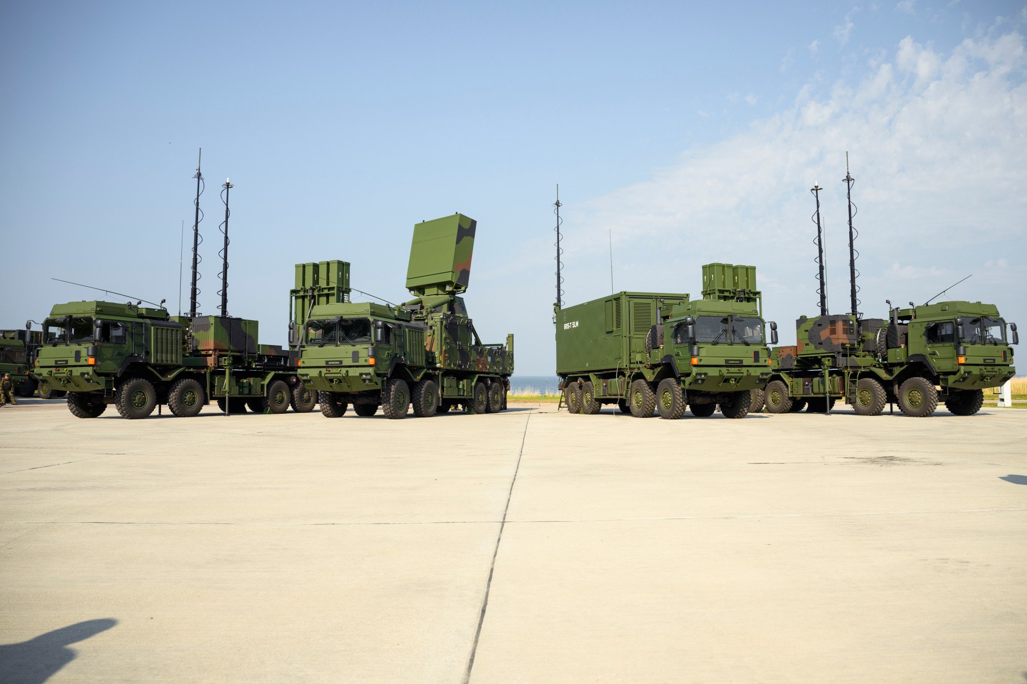 EC Announces Historic €300 Million Funding for Joint Weapons ...