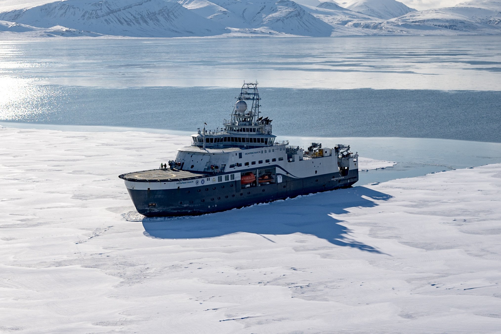 US Coast Guard to Get 11 New Icebreakers Under Strategic Deal With ...