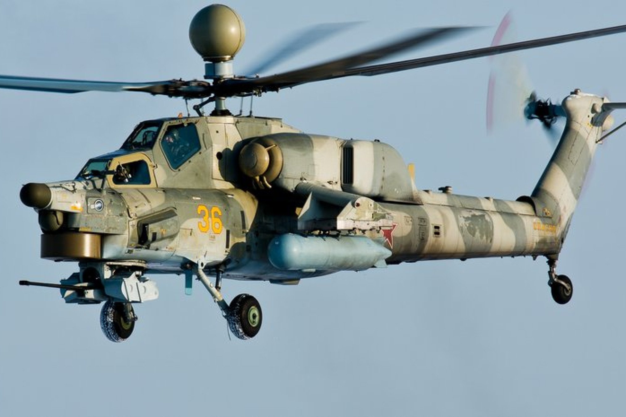 Ukraine’s $500 FPV Drone Destroys Russian Mi-8 Helicopter Near Donetsk ...