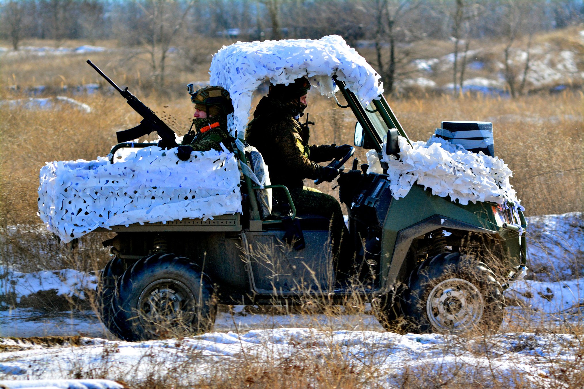 Russian Soldiers Try to Infiltrate Ukrainian Cities With Assault Groups ...