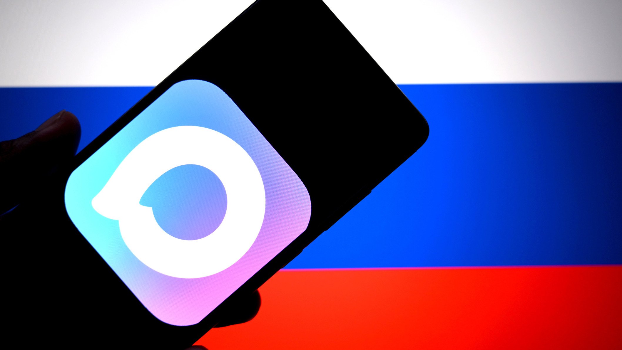 Russian Officials Avoid Installing State App Max on Personal Devices ...