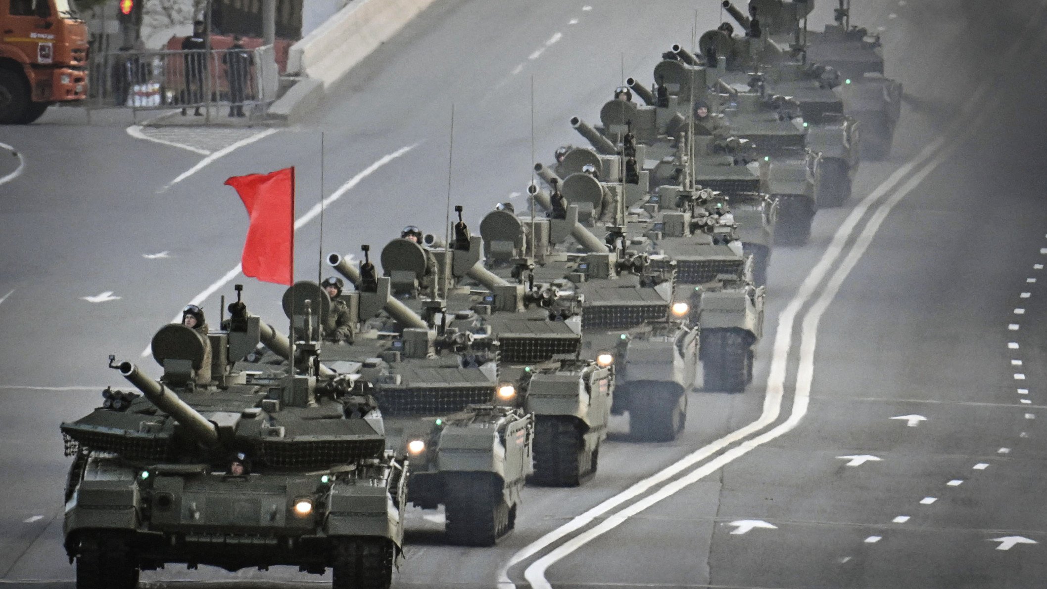 Russia Gears Up for a Tank Surge: 1,100 New T-90M2 Planned in Secret ...