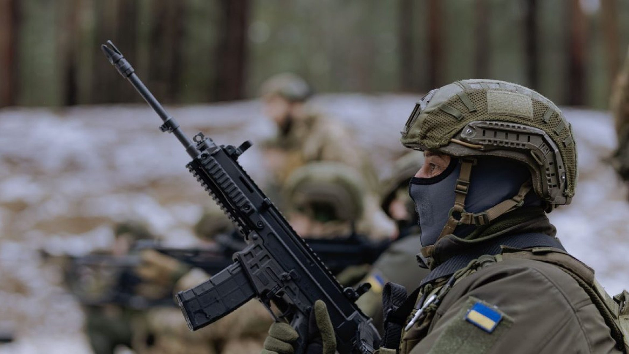 Ukraine Ditches Soviet Kalashnikovs for Its Own NATO-Ready AR-15 ...
