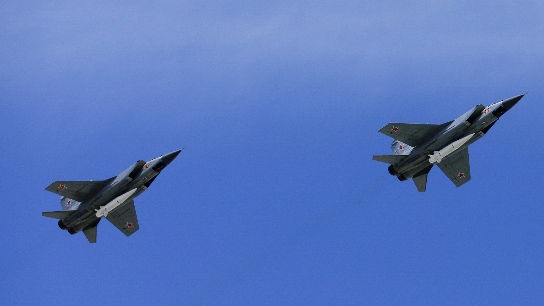 Su-57’s Secret Weapon? Russia’s K-77M Missile Now Active in Ukraine War ...