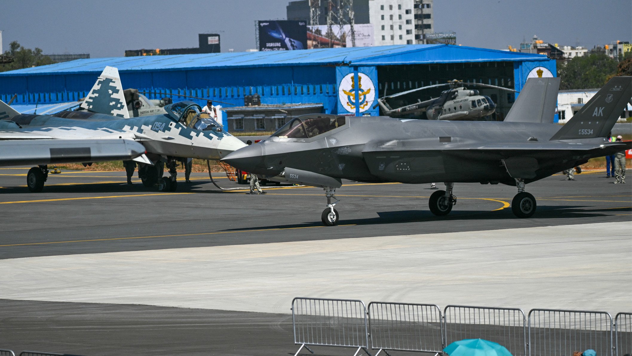 India Turns Down Russian Su-57 as It Builds “Better” AMCA Stealth Jet ...