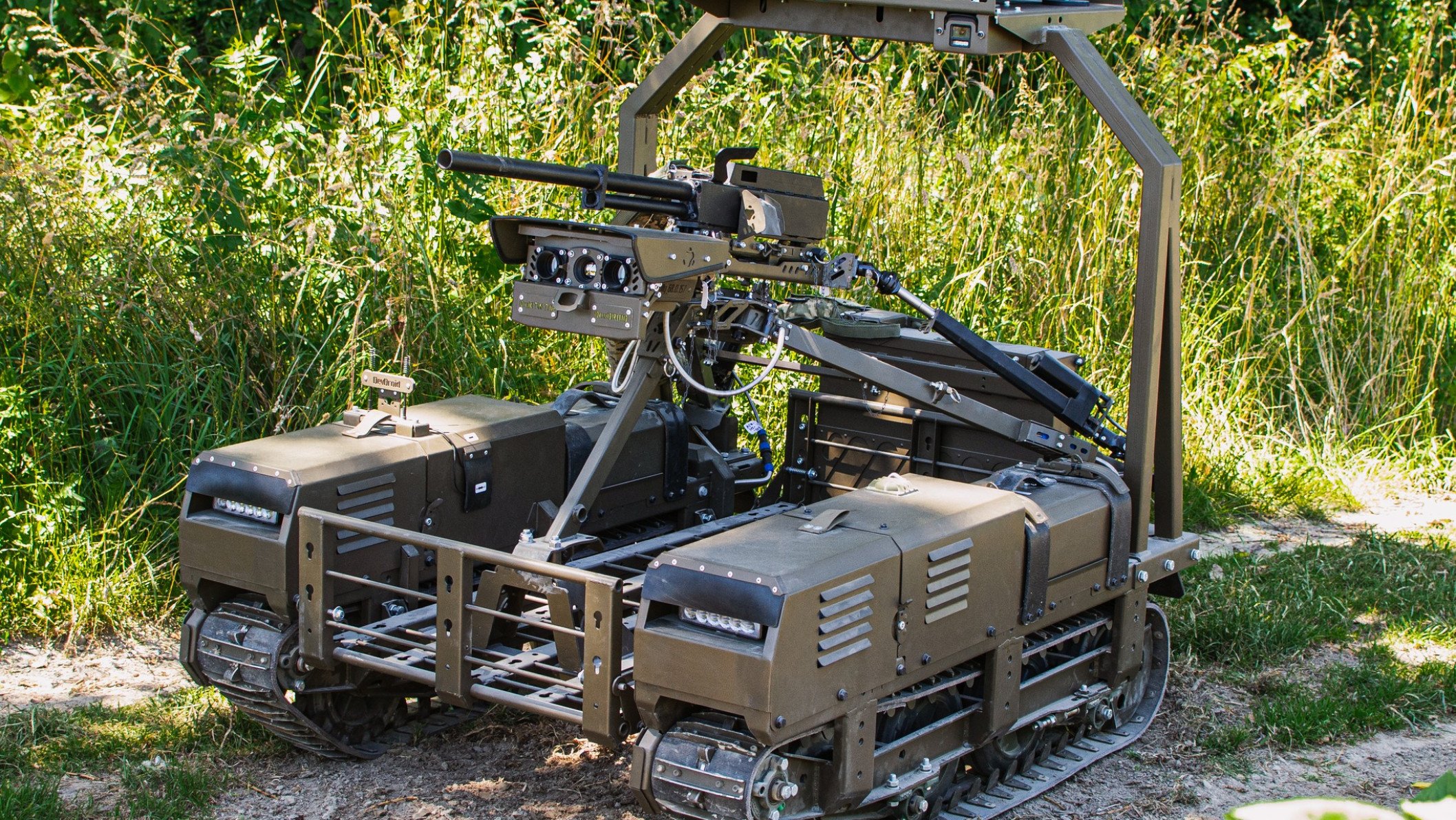 Ukraine’s Machine-Gun Robot Takes on Russian Assault—and Wins ...