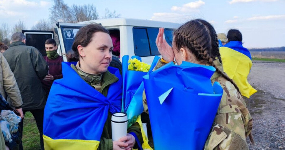 More Than 400 Ukrainian Women Are in Russian Captivity, Including ...