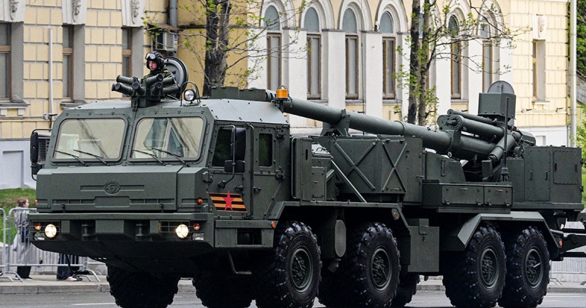 Ukrainian Forces Eliminate Rare Russian 2S43 Malva Howitzer Hidden in ...