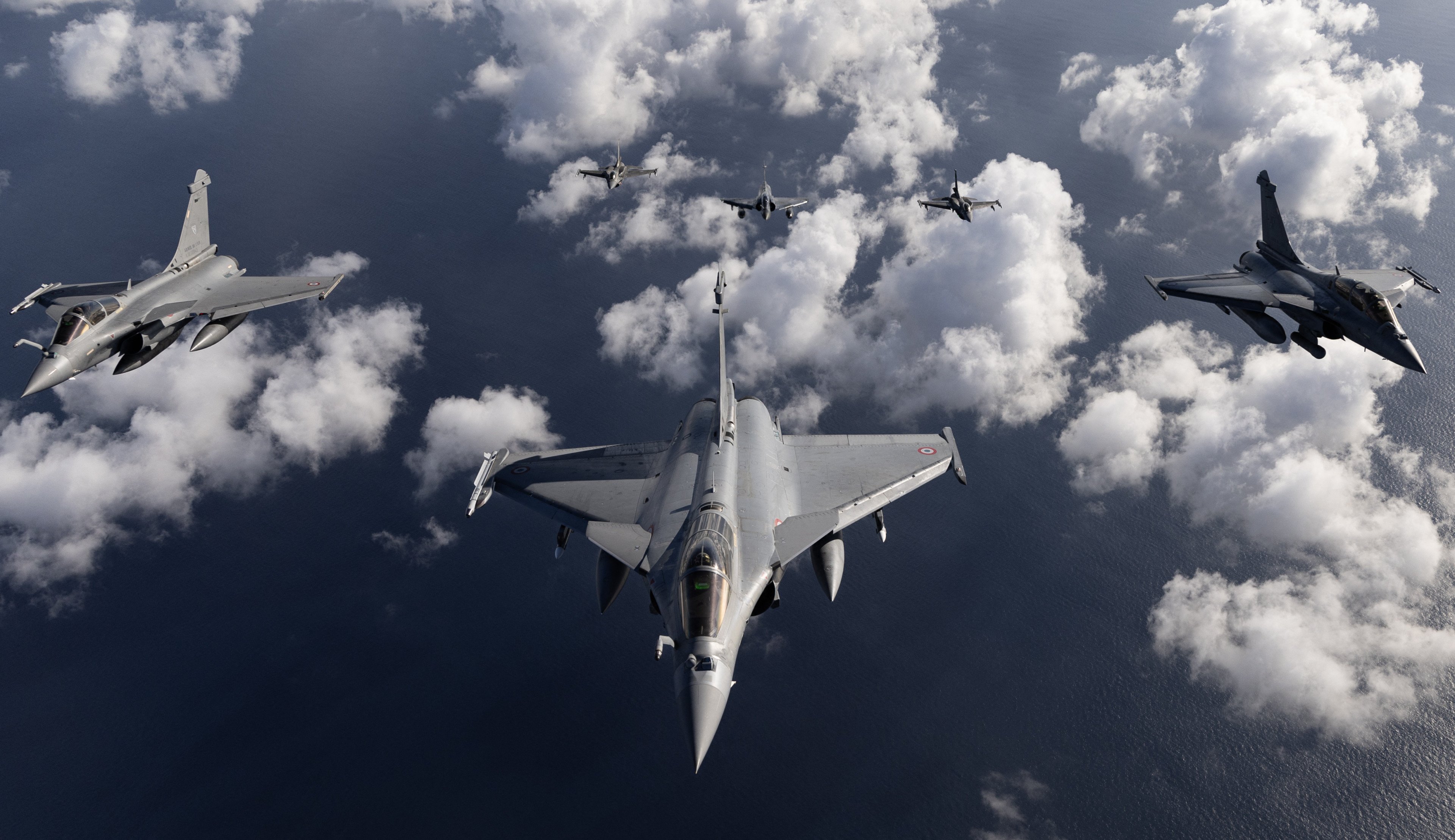 Ukraine to Buy 100 Rafale Jets in Historic Deal With France—A New Era ...