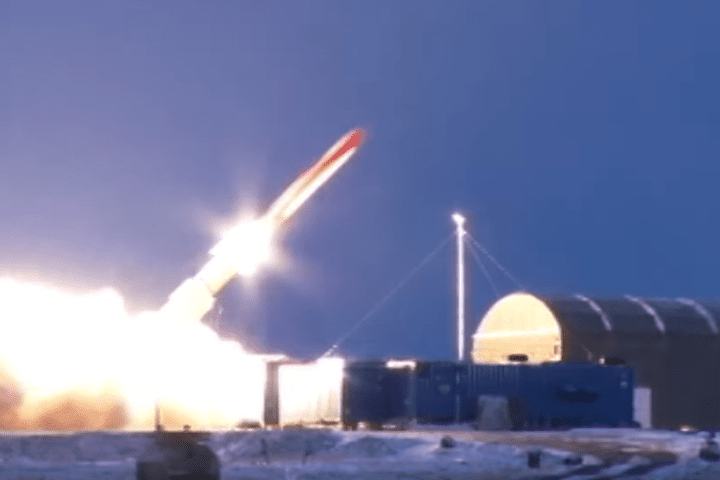 Silent Flight: German Luftwaffe Caught Russian IL-20M Recon Jet Over ...